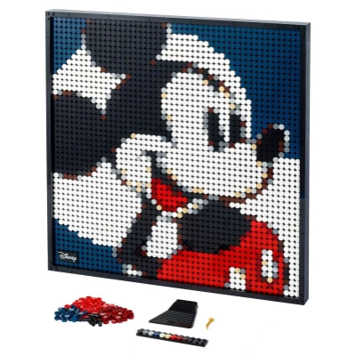 Lego Disney's Mickey Mouse vs Lego Crane, Crane Hooks and Ladders